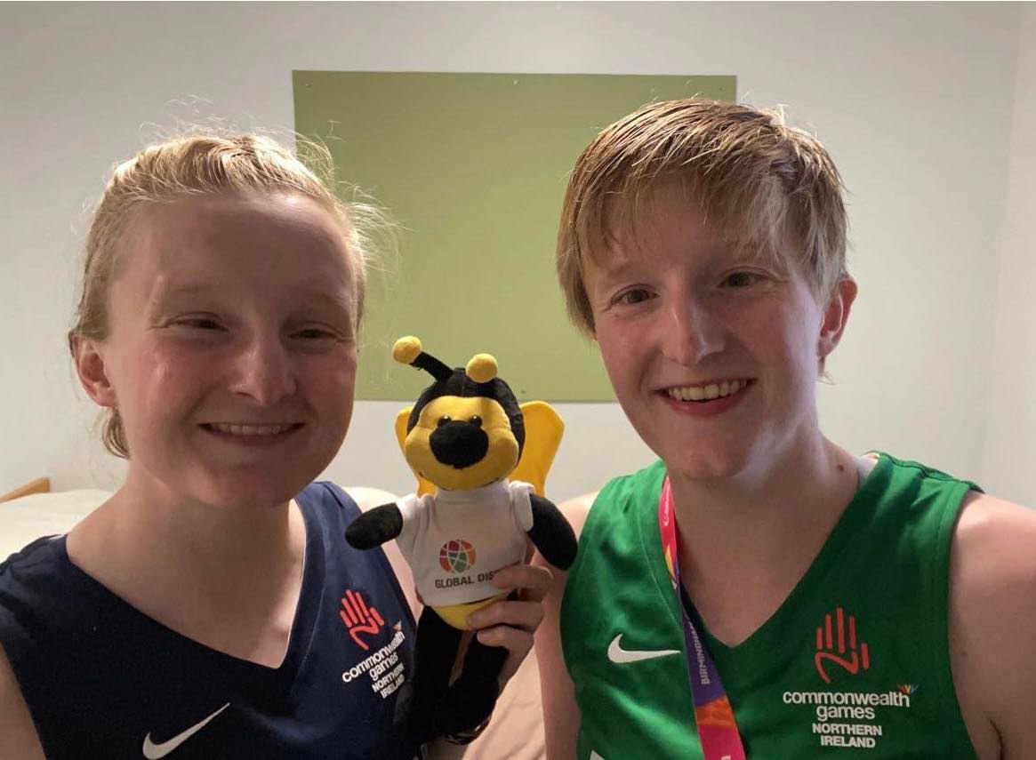 Chloe & Judith MacCombe Para Triathletes: The Tandem Twins - Tri ...
